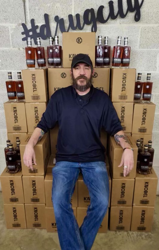 Knobel Whiskey, First Come First Served – Mike Rowe