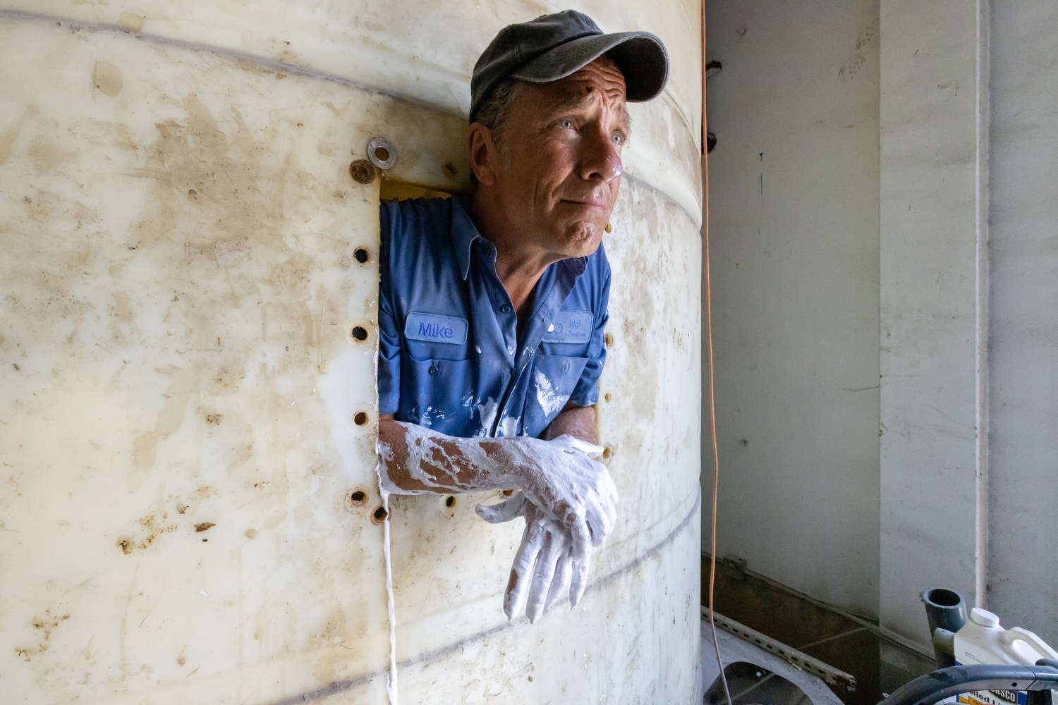 Dirty Jobs Season Finale – Mike Rowe