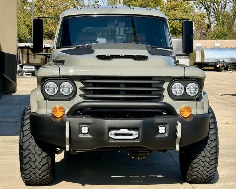 The SEMA Show – Mike Rowe